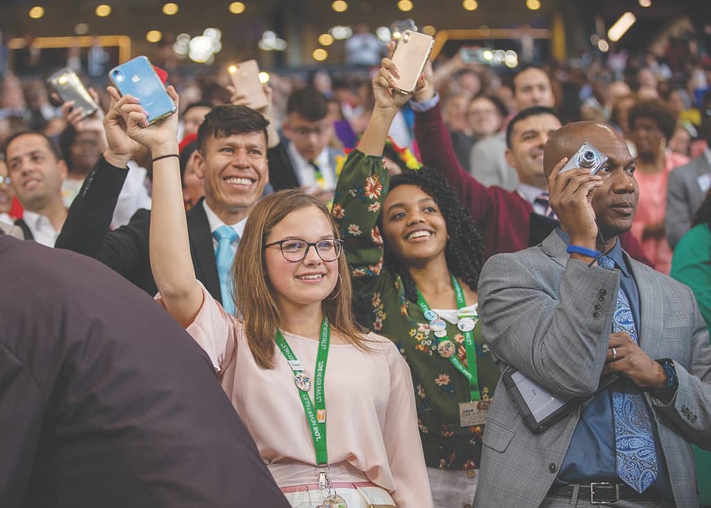 Gambles Expandable Hall to Host the First Large Convention of Jehovah’s Witnesses Since 2019 ...