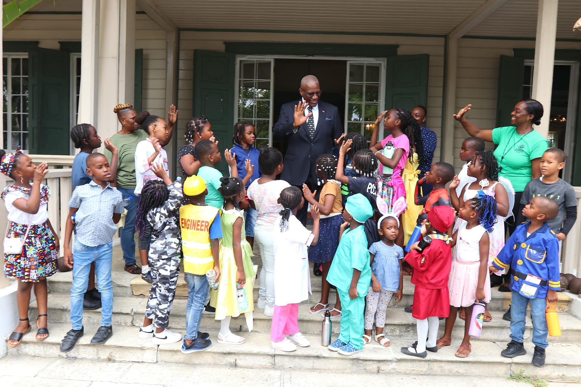 National Public Library's Summer Camp Participants Visit Government ...