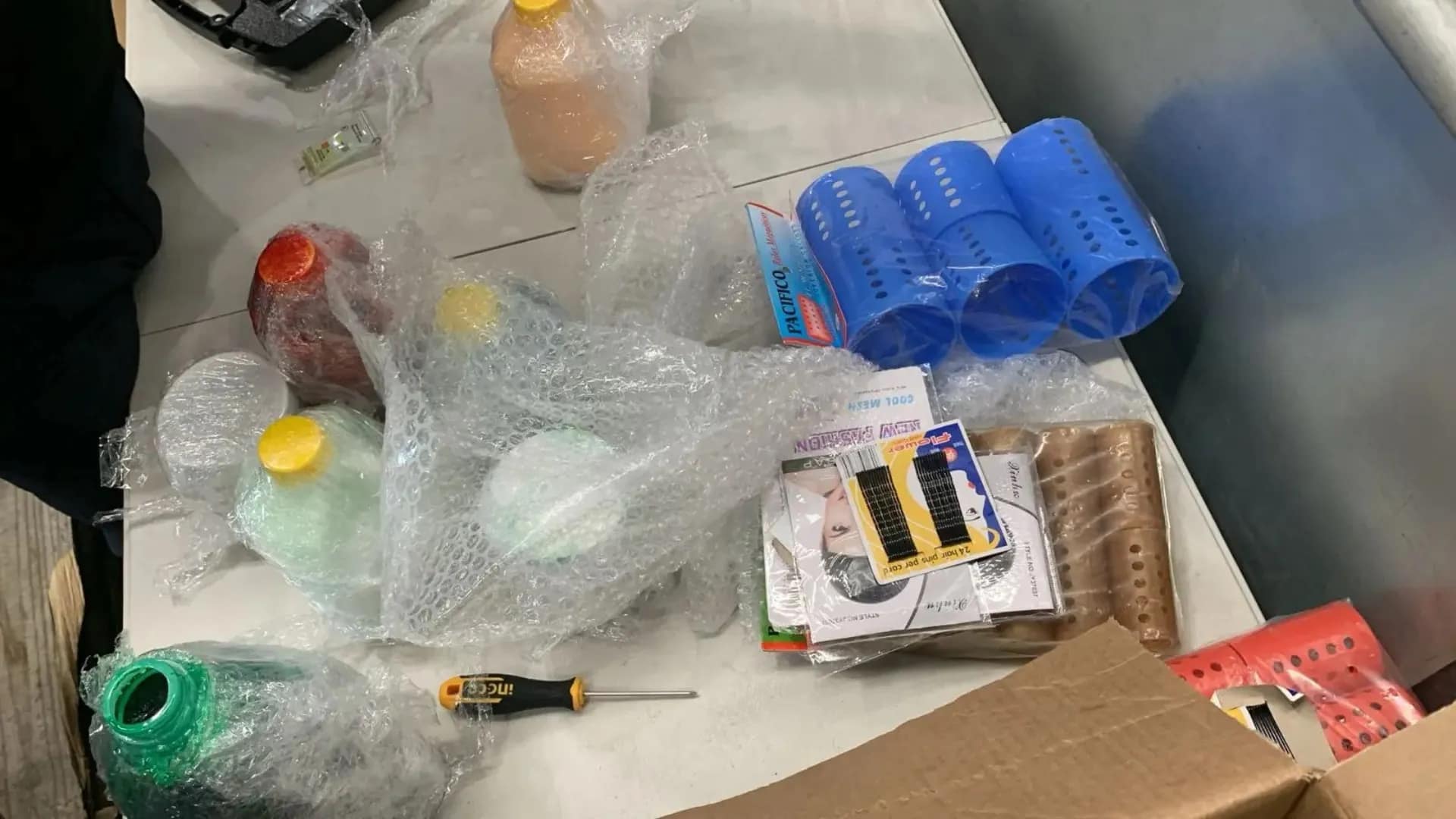 DR: 20 containers of liquid cocaine seized at airport - Antigua News Room