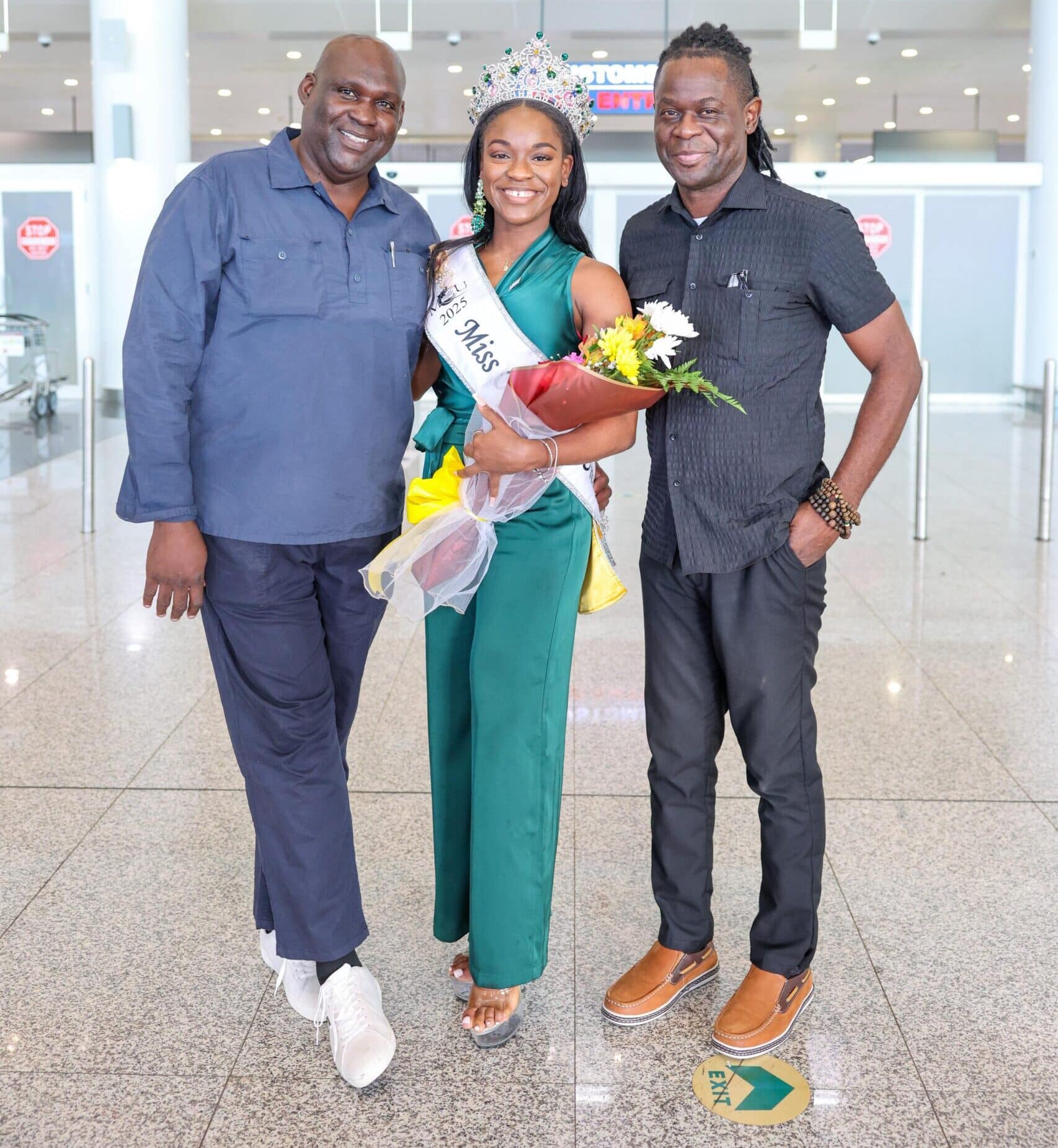 Miss Desrie Markham Miss Caribbean Universe Queen returns home ...